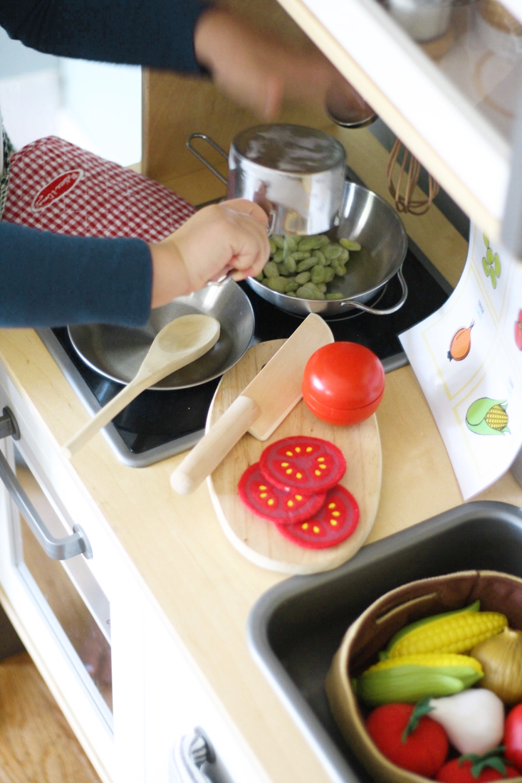 Farm-to-Fork Fun! Summer Market + Making Succotash - WinterKids